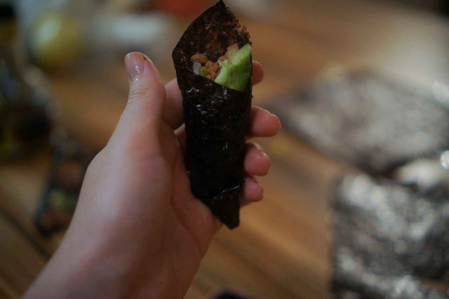 How to Make Spicy Tuna Temaki (Spicy Tuna Hand Rolls)