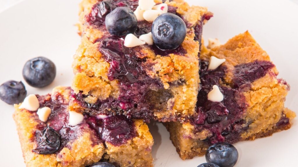 27 Irresistible Blueberry Recipes You’ll Want to Try Right Now