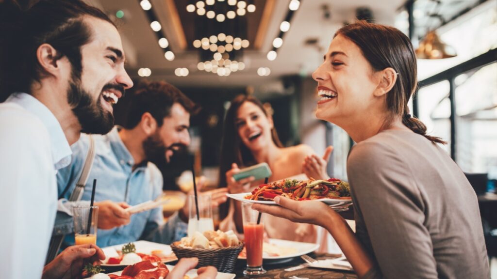 13 Reasons Eating Out Is Unhealthier Than You Ever Imagined