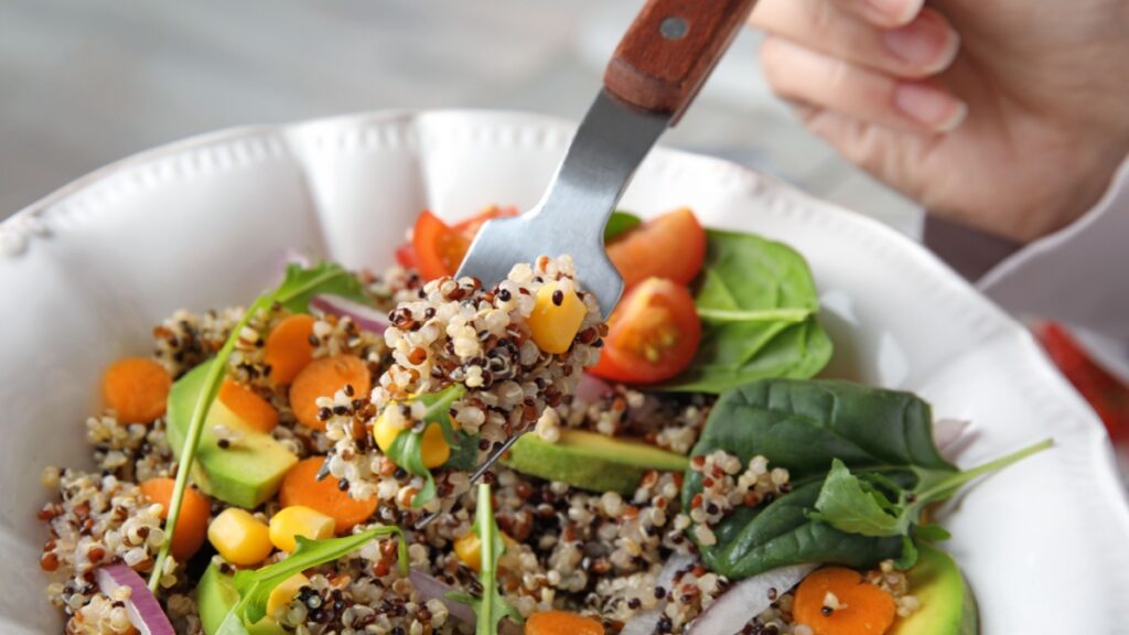 20 Energy-Boosting Foods to Keep You Alert