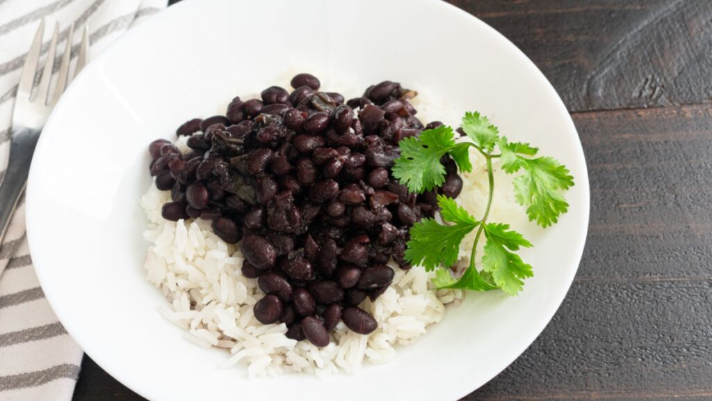 20 Beloved Comfort Foods That Stand the Test of Time (and Wallets)