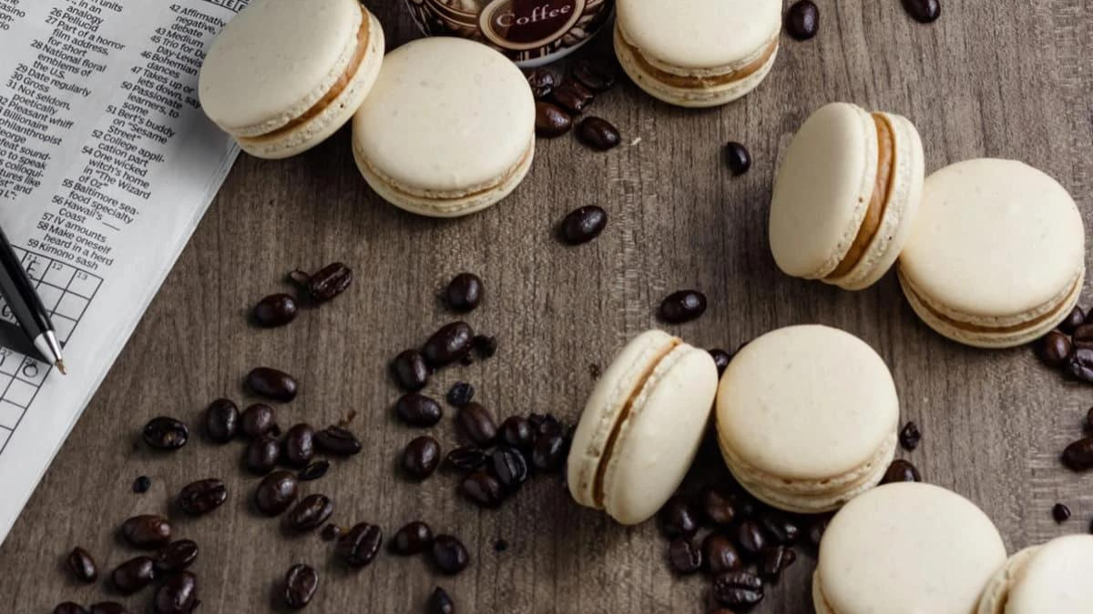 13 Beautiful Macaron Recipes That Make a Perfect Gift for Your Valentine