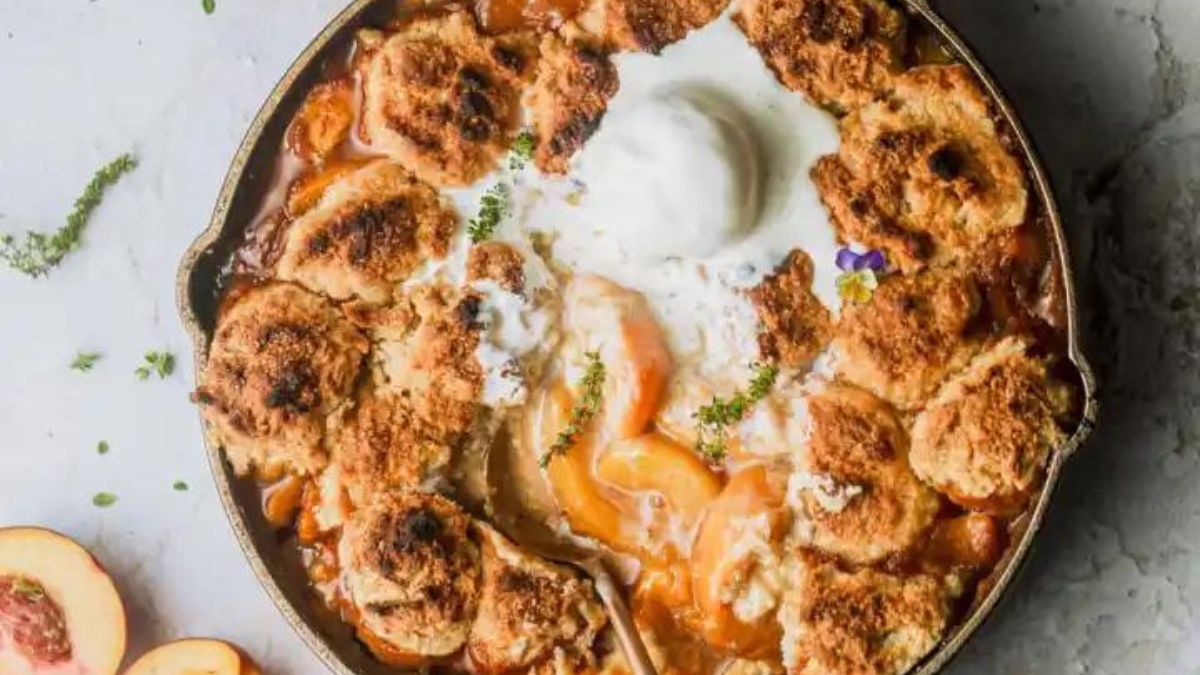 21 Summer Cobbler Recipes So Good, You’ll Want to Make Them Right Now