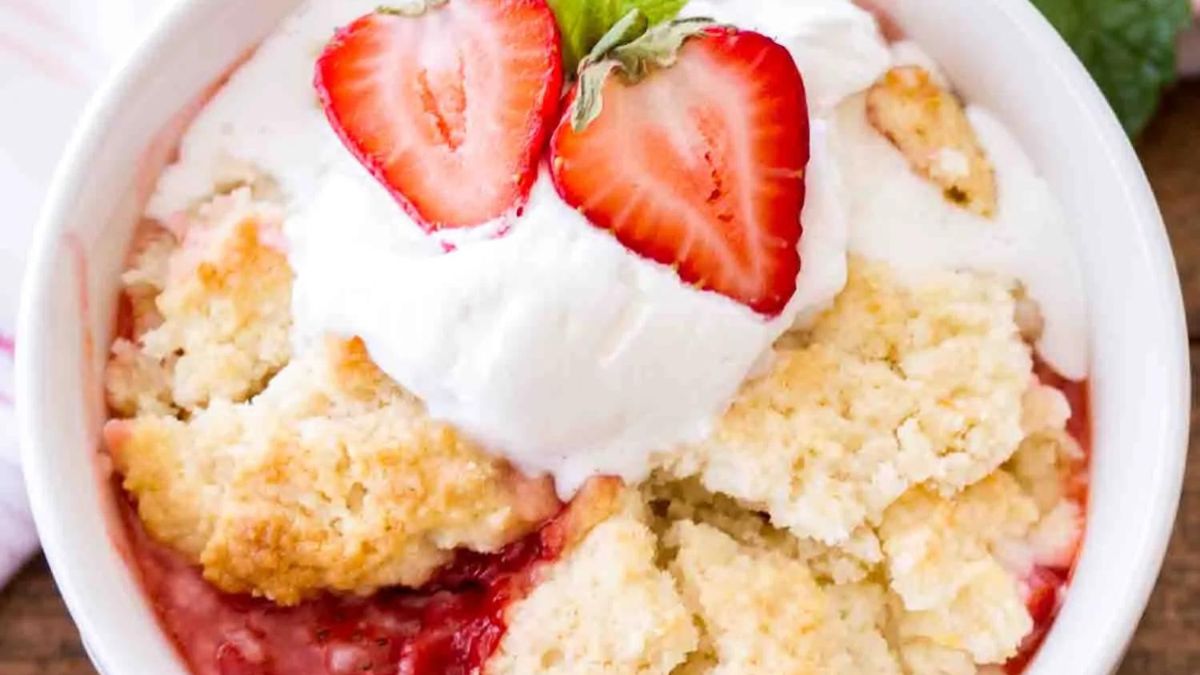 21 Summer Cobbler Recipes So Good, You’ll Want to Make Them Right Now