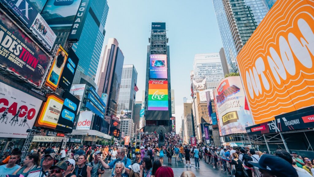 30 Overrated Tourist Traps in the U.S. You Should Avoid