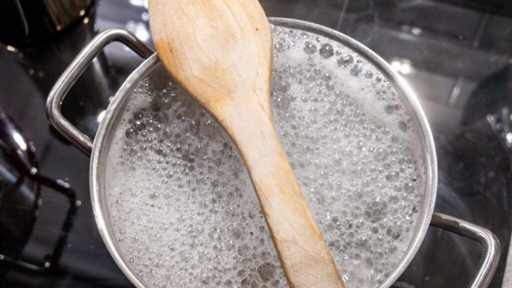 5 Super Basic Cooking Techniques Everyone Needs to Learn