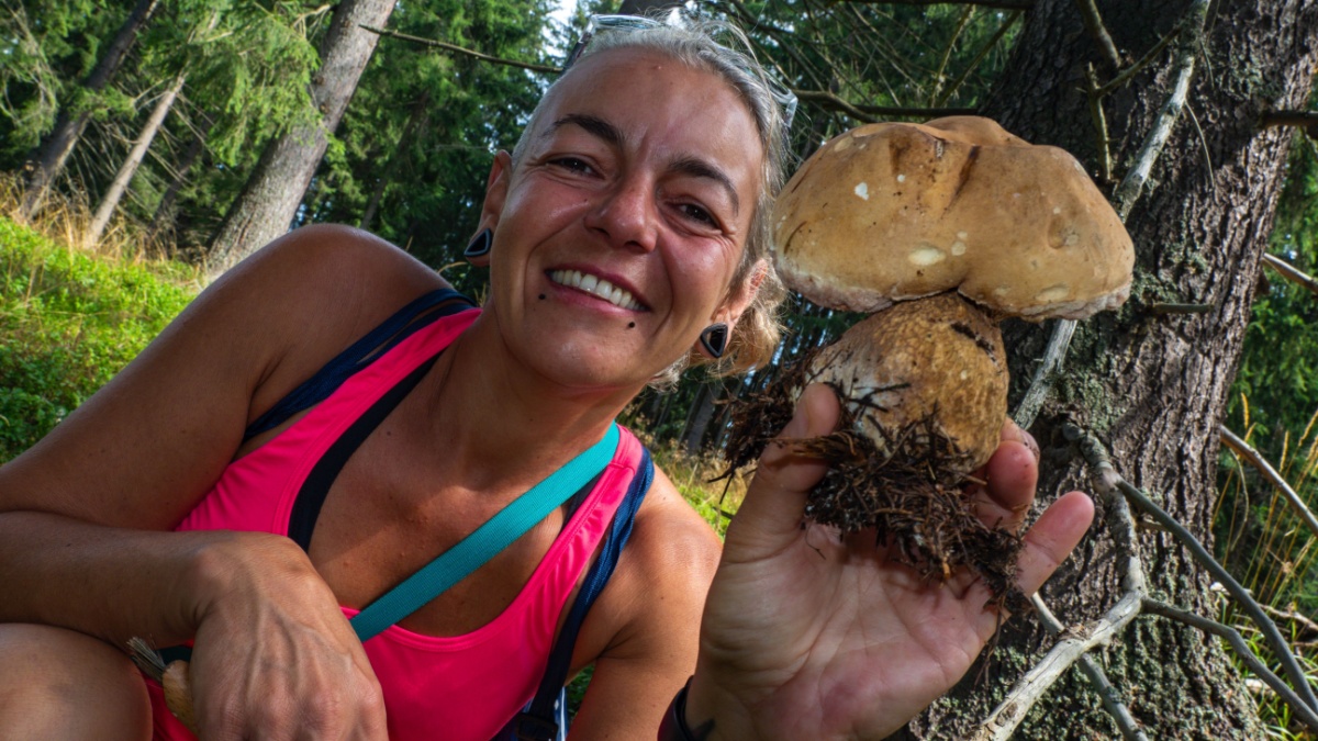 15 Foods That Make You Wonder How Anyone Dared to Eat Them First