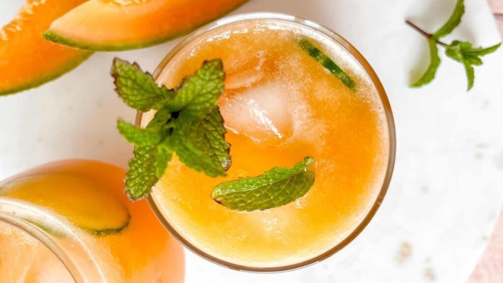 30 Summer Drinks to Enjoy by the Pool This Summer