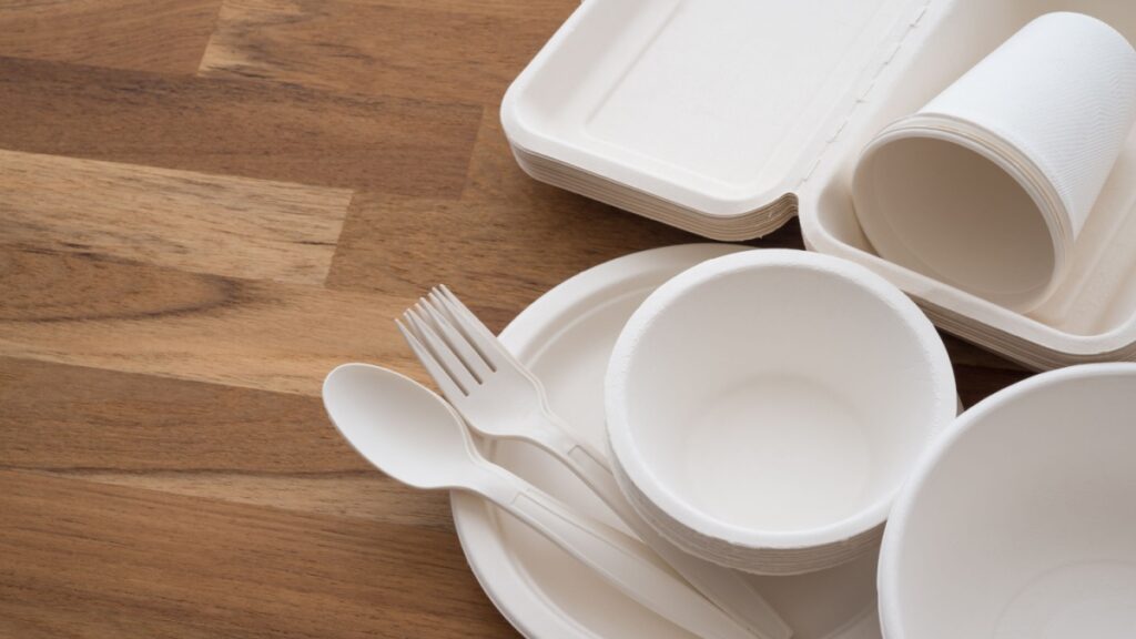 15 Items You Should Never, Ever Put in the Microwave