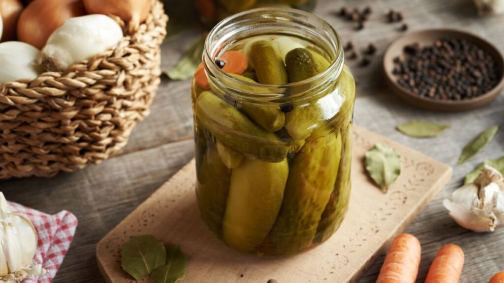 13 Pantry and Fridge Snacks That Last a Long Time and Don't Break the ...