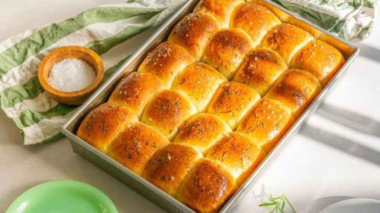 30 Deliciously Easy Recipes That Fit Perfectly in a 9x13 Pan