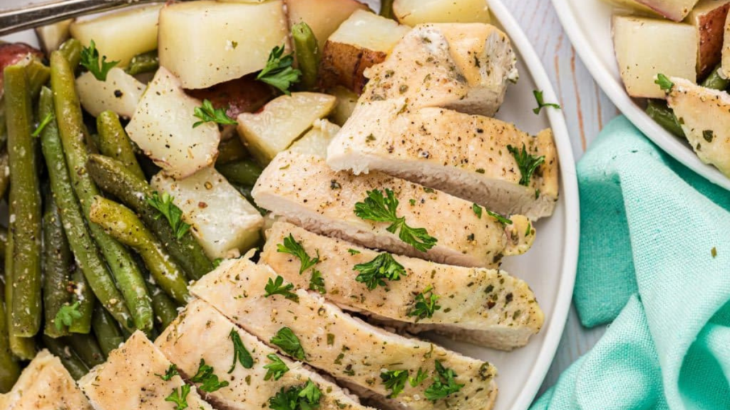 40 Super Delicious Dishes You Can Make with 10 Ingredients or Less