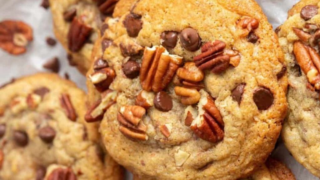 20 Yummy Cookie Recipes That Everyone Should Bake at Least Once