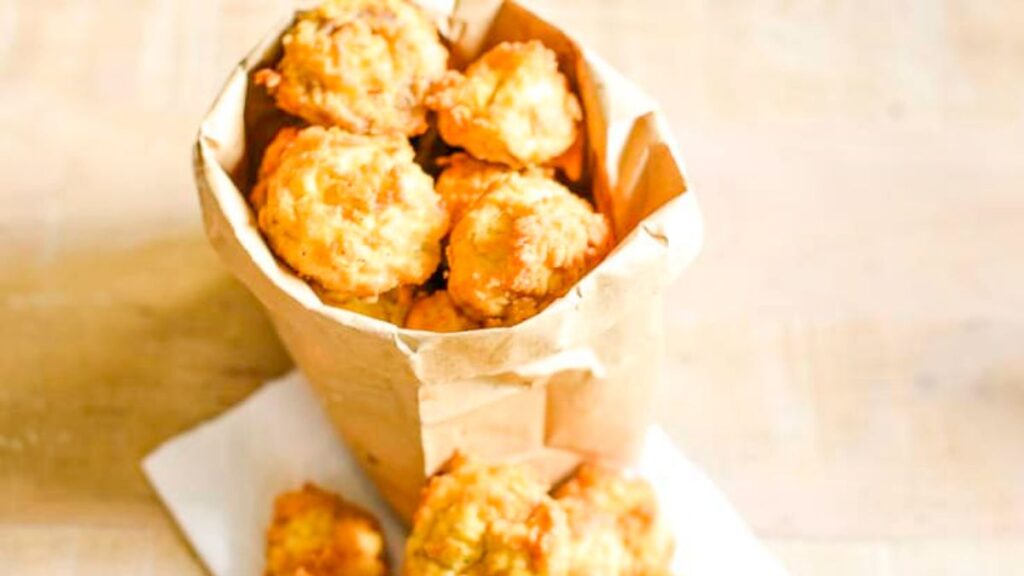 30 New Year's Finger Foods and Appetizers That Will Be Star of the Party