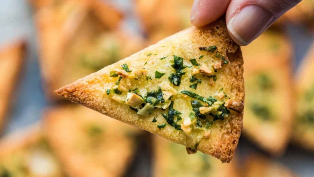 20 Mediterranean Diet Snacks That Just Hit the Spot