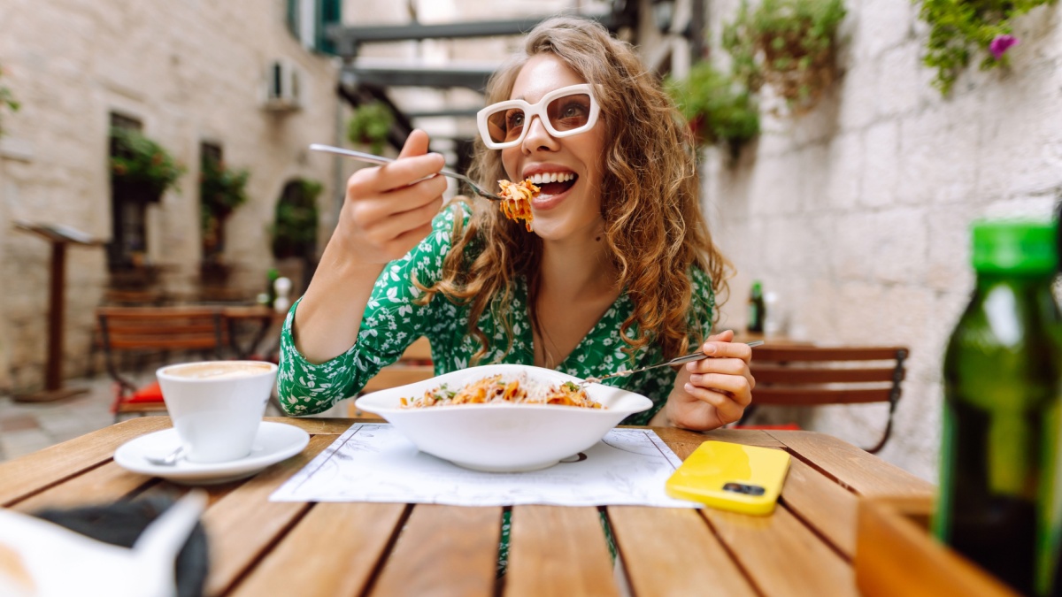 20 Yummy Restaurant Recipes Anyone Can Recreate at Home