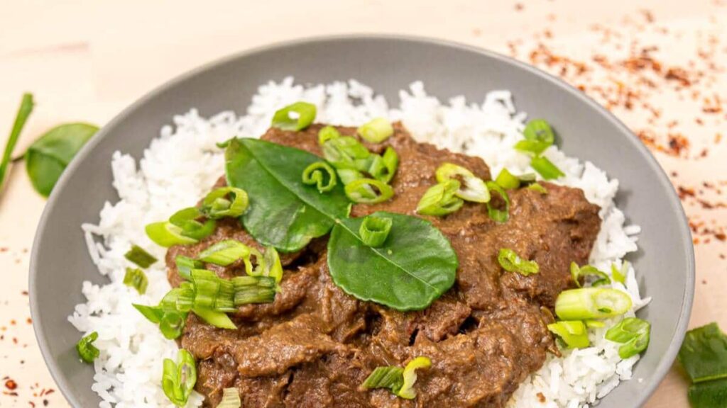 23 Best Slow Cooker Recipes for Effortless Weeknight Dinners