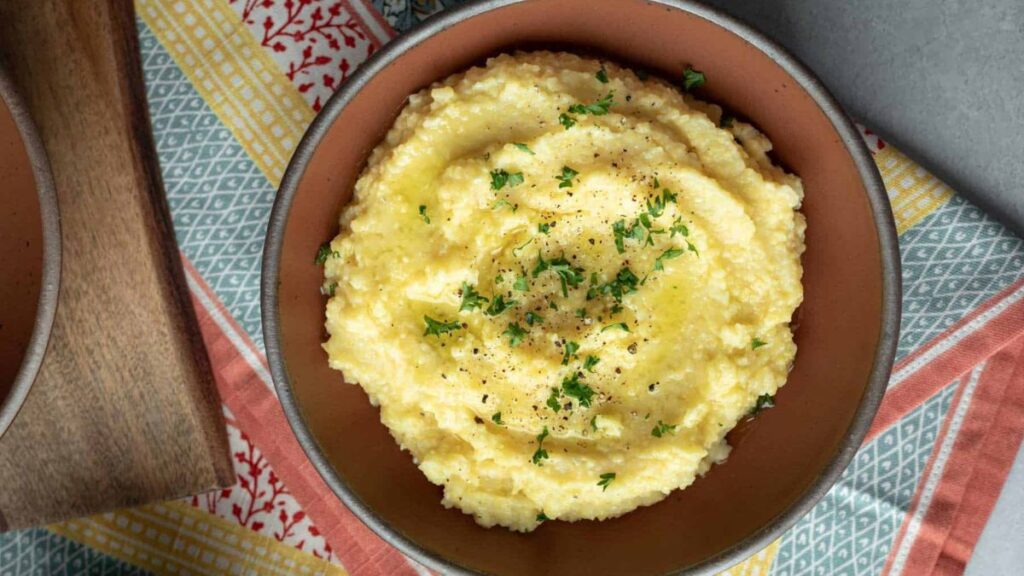 29 Slow Cooker Recipes to Make This Weekend