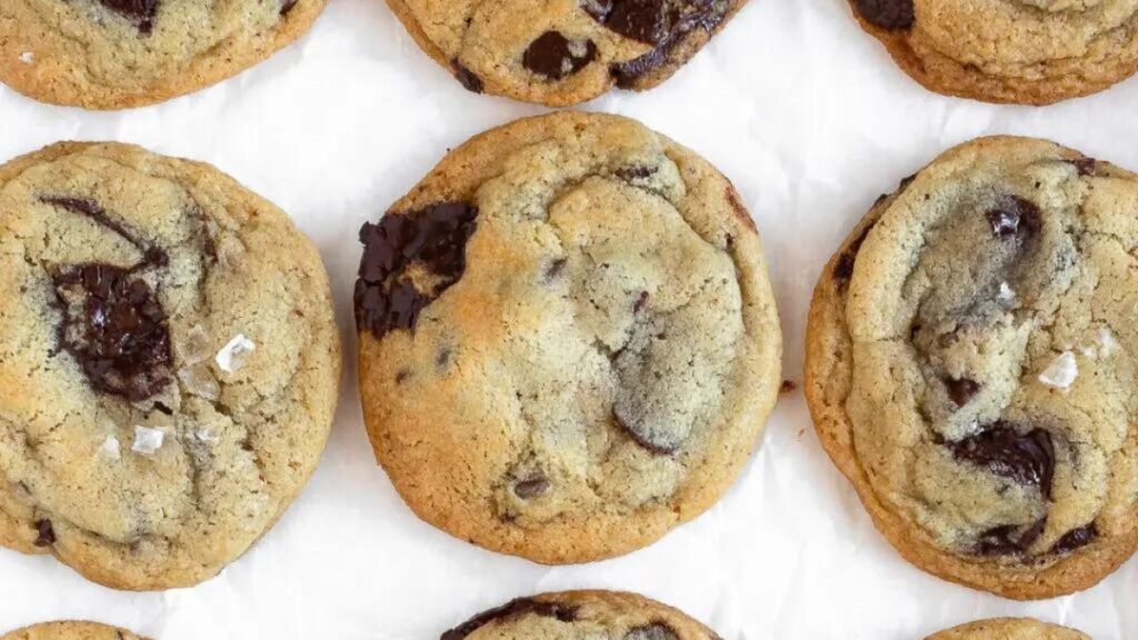 20 Yummy Cookie Recipes That Everyone Should Bake at Least Once