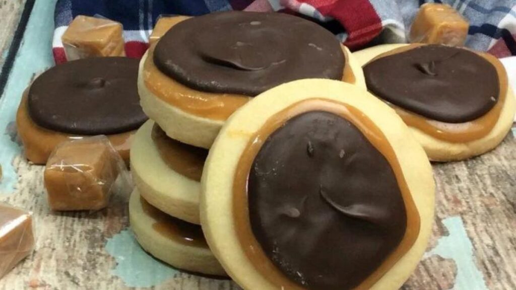 20 Yummy Cookie Recipes That Everyone Should Bake at Least Once