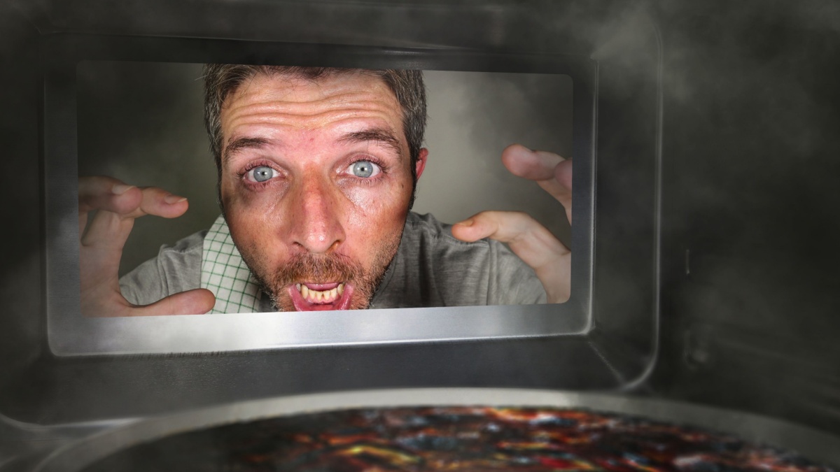 15 Mistakes Almost EVERYBODY Makes While Cooking