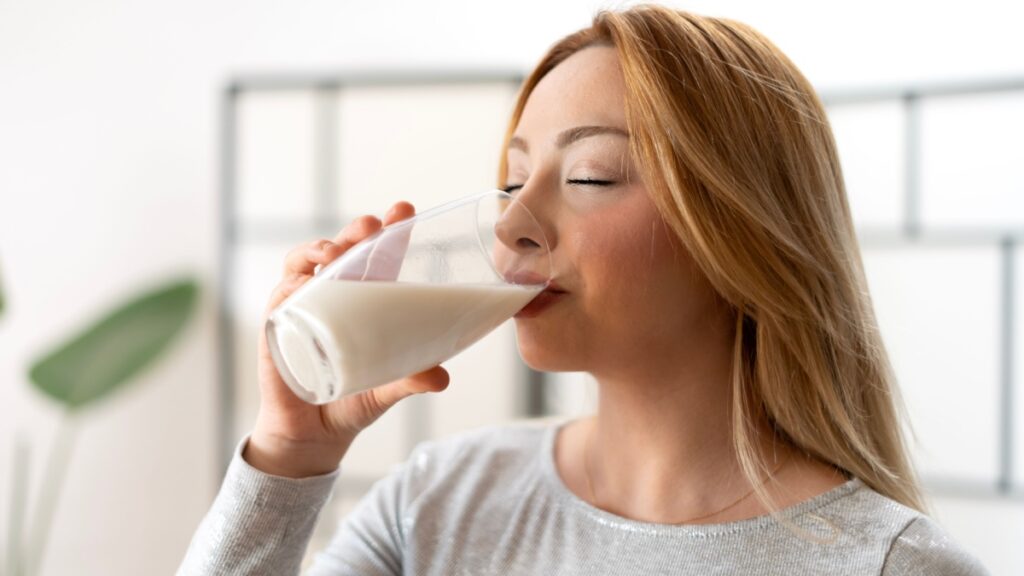 15 Ways to Stay Hydrated Without Drinking Water