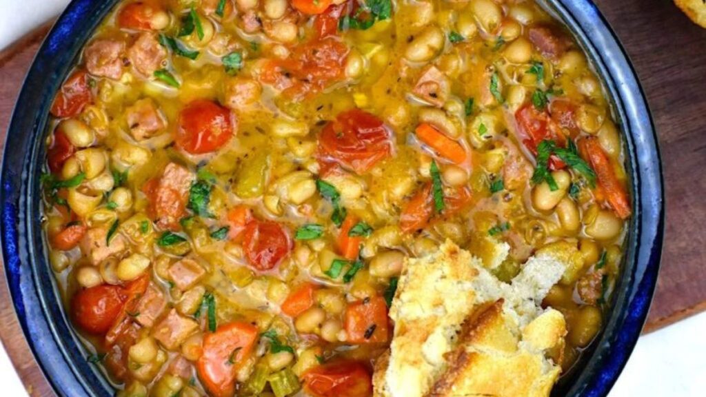 20 Recipes Made With Beans That Are the Ultimate Superfood