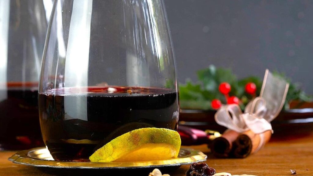 20 Traditional Holiday Recipes Everyone Should Have in Their Cookbook