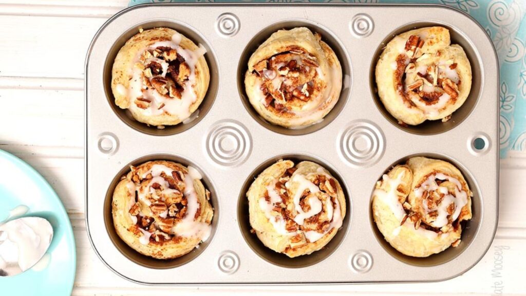 23 Irresistibly Delicious Puff Pastry Desserts That Are Incredibly Good