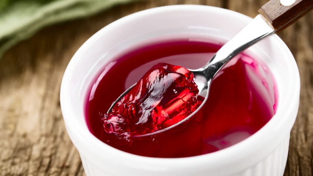 13 Pantry and Fridge Snacks That Last a Long Time and Don't Break the ...