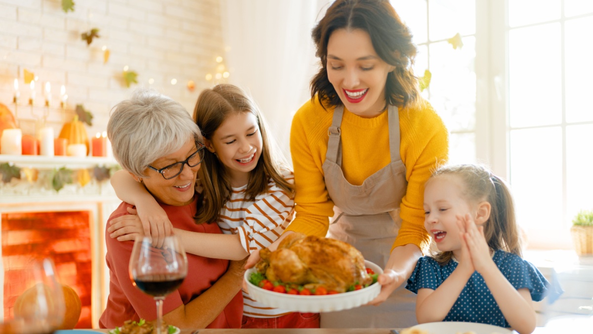 20 Traditional Holiday Recipes Everyone Should Have in Their Cookbook