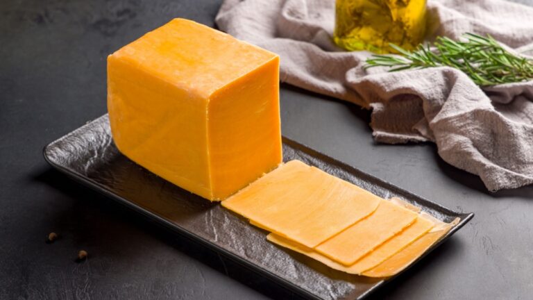 13 Pantry and Fridge Snacks That Last a Long Time and Don't Break the ...