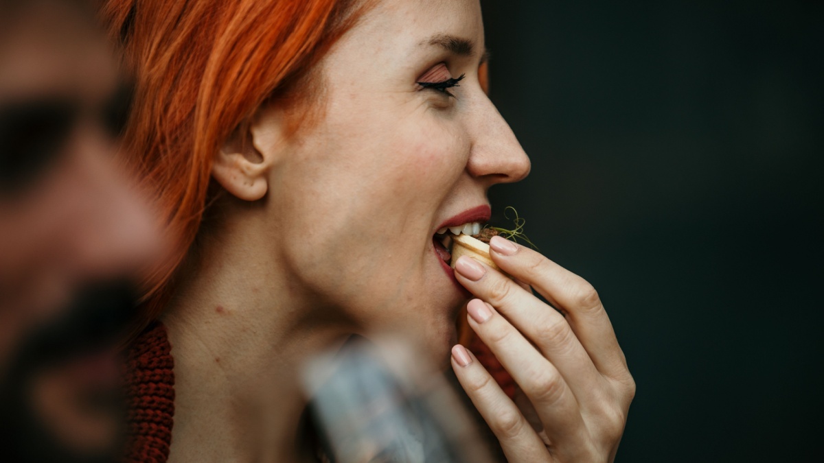 21 Cheap, Easy Appetizers That Anyone Can Make (And Are Really Good)