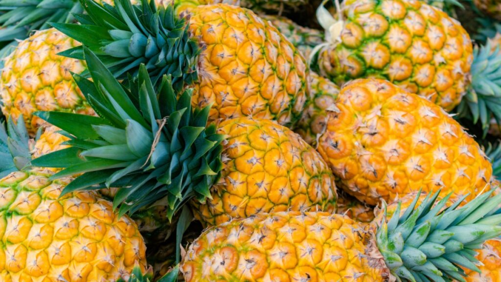 15 Fruits You Should Definitely Try to Eat Frozen (Not Fresh)