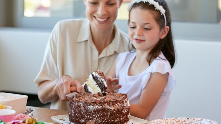 14 Easy Dessert Recipes You Can Make With Just 5 Ingredients or Less