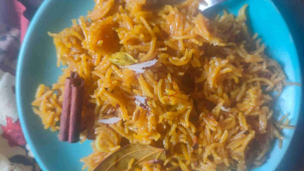 18 Lazy Yet Delicious One-Pan Desserts You Can Whip Up in No Time