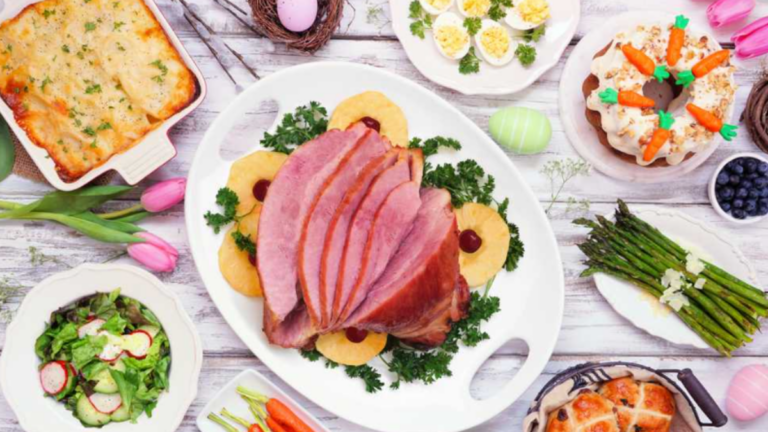 17 Christmas Dinner Ideas (That Can Easily Be Made for a Large Amount ...