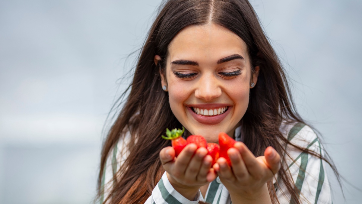 15 Healthy Foods That Taste So Good, You'd Think They're Guilty Pleasures