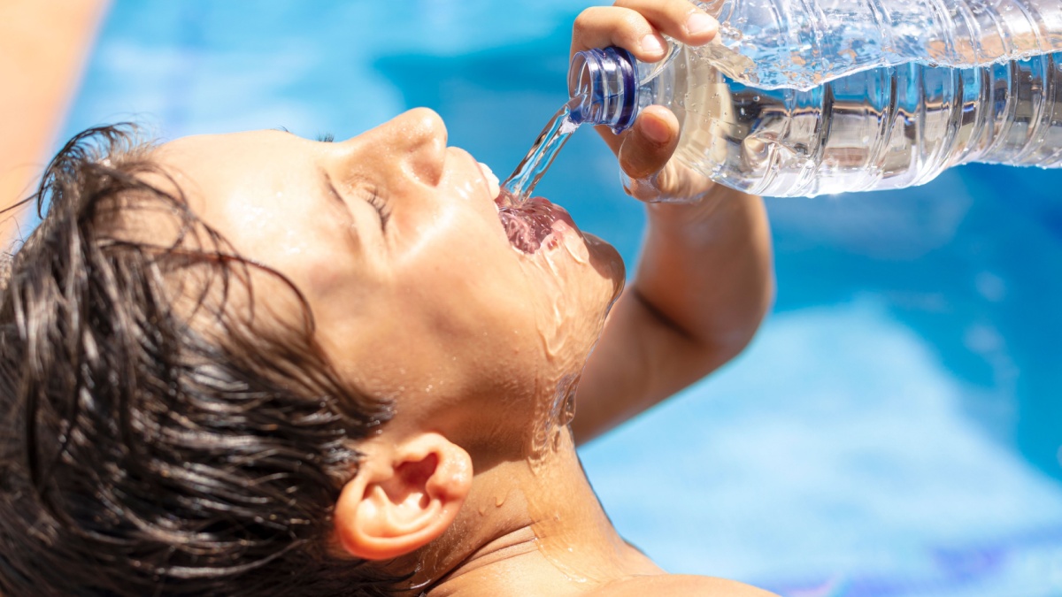 18 Hydrating Superfoods to Keep Your Body Feeling Energized and Fresh