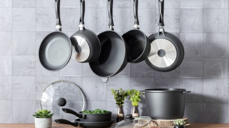 15 Cool Kitchen Hacks That Will Make You Cook (And Feel) Like a Pro