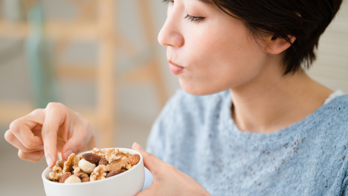 15 Delicious Snacks You Can Feel Good About Eating