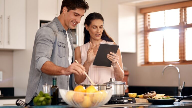 15 Beginner-Friendly Cooking Tips That'll Turn You Into a Kitchen Master