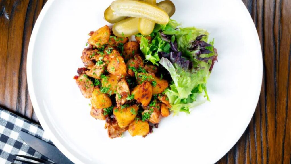 19 Authentic Hungarian Recipes You Can Enjoy in the Comfort of Your Own ...