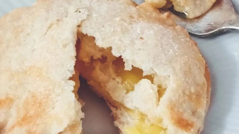 These 24 Hand Pie Recipes Are the Perfect Grab-And-Go Goodness!