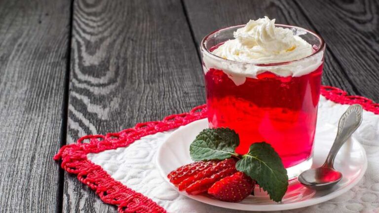 10 Homemade Soda Recipes We Cannot Stop Guzzling
