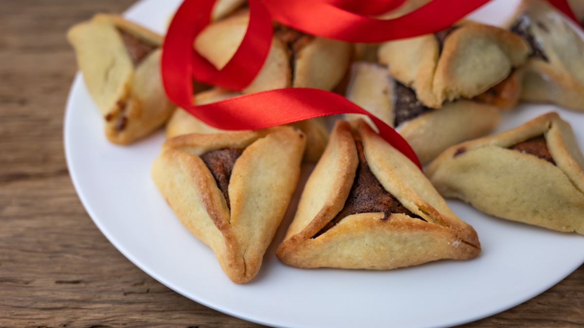 8 Hamantaschen Recipes That You Need to Make for Purim This Week