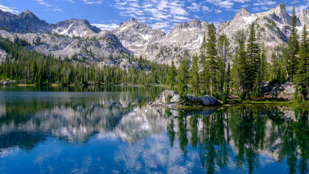 15 U.S. Mountain Ranges Everyone Should Get To See