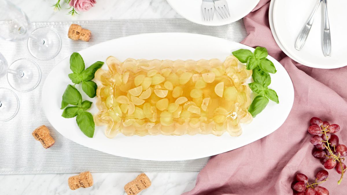 13 ’70s Delicious Foods That’ll Take You Straight Back