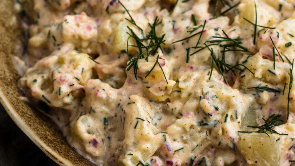 17 Old-Fashioned Salads You Should Never Retire