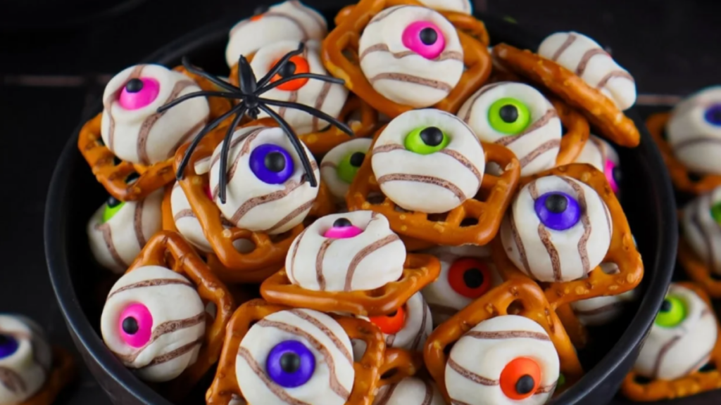 9 Adorable (And Spooky) Halloween Treats